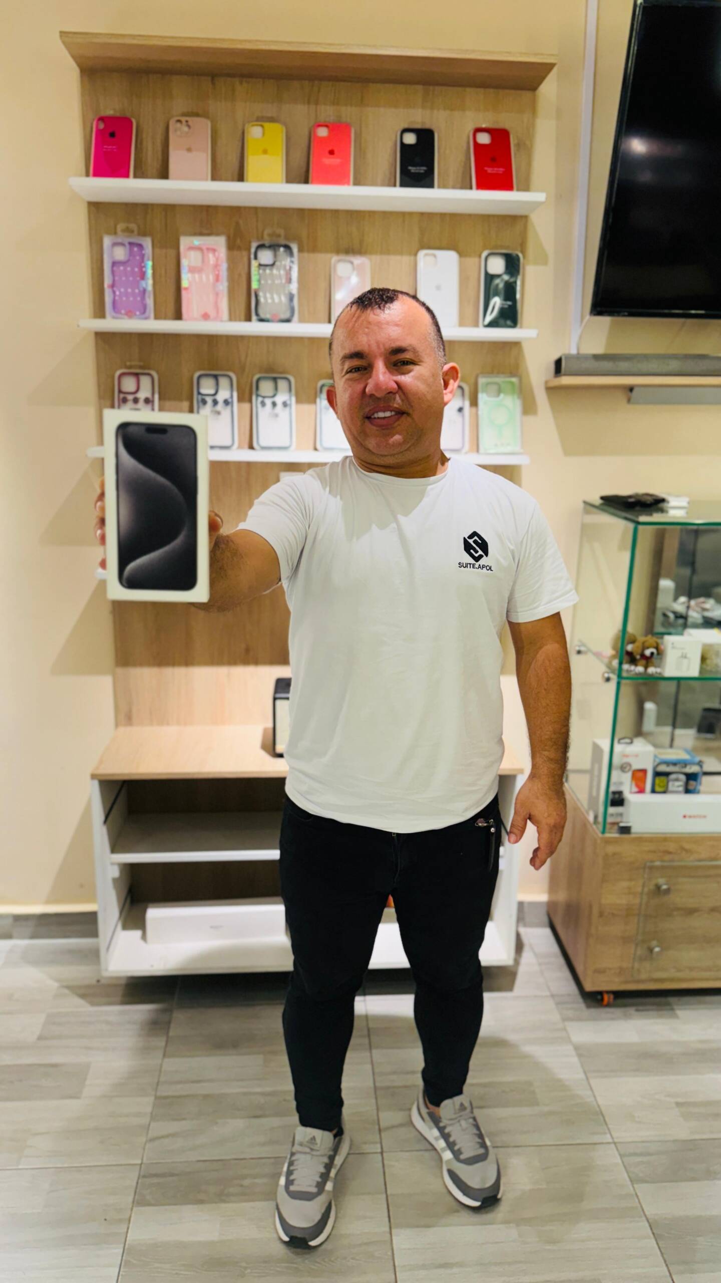 Edwin Rivera | Suite Apol